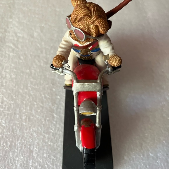Elvis Presley Collection | Accents | Elvis Bear On Motorcycle Figurine ...